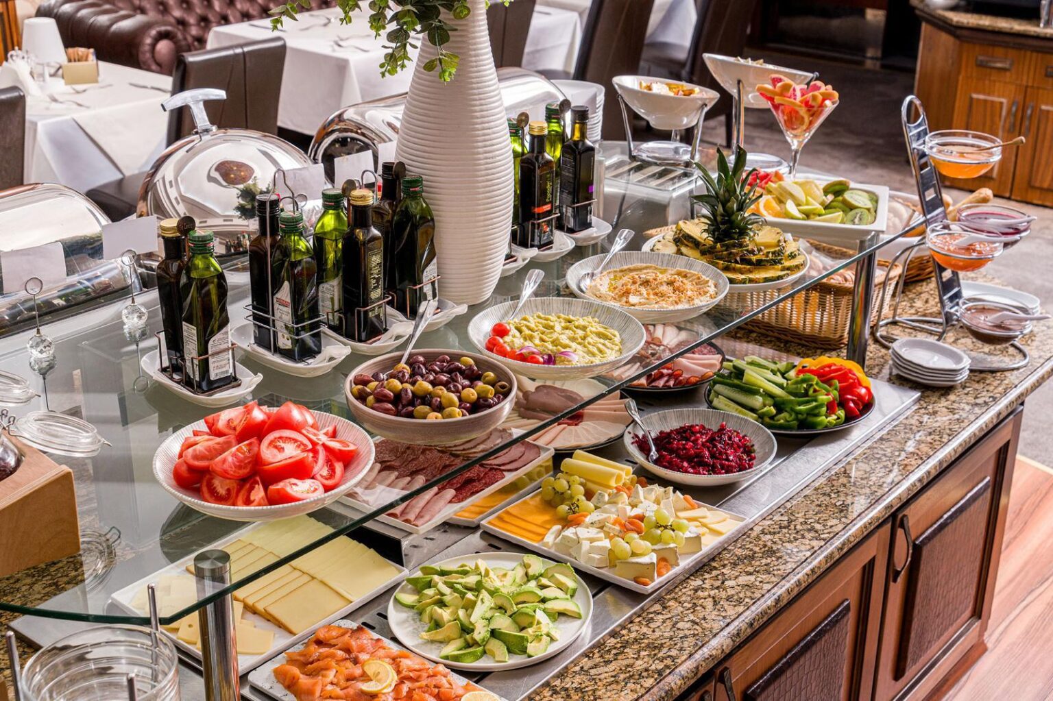 Restaurant - Crystal Palace Hotel Bucharest